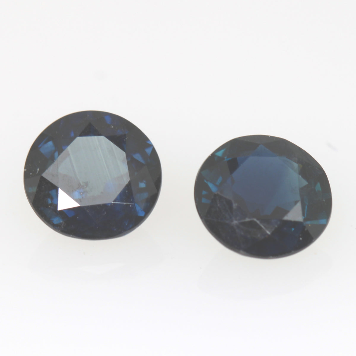 2.43ct Blue Natural Sapphire – Hoover & Strong Outlet & Unique Finds